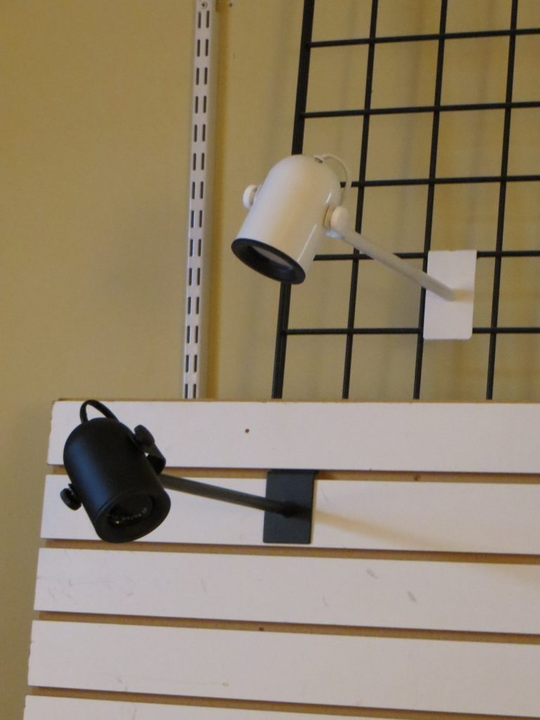 2x3 Halogen Display Light Fixture for Slatwall/Gridwall/Slotted Standard